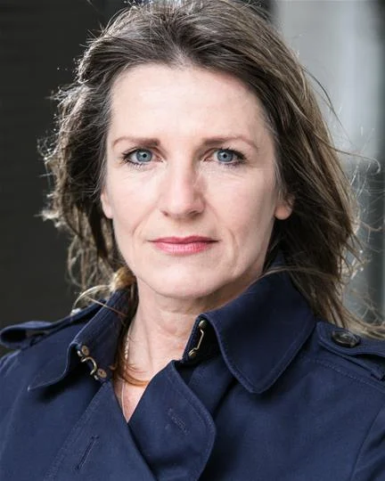 Jessica Carney Associates — Robyn Moore