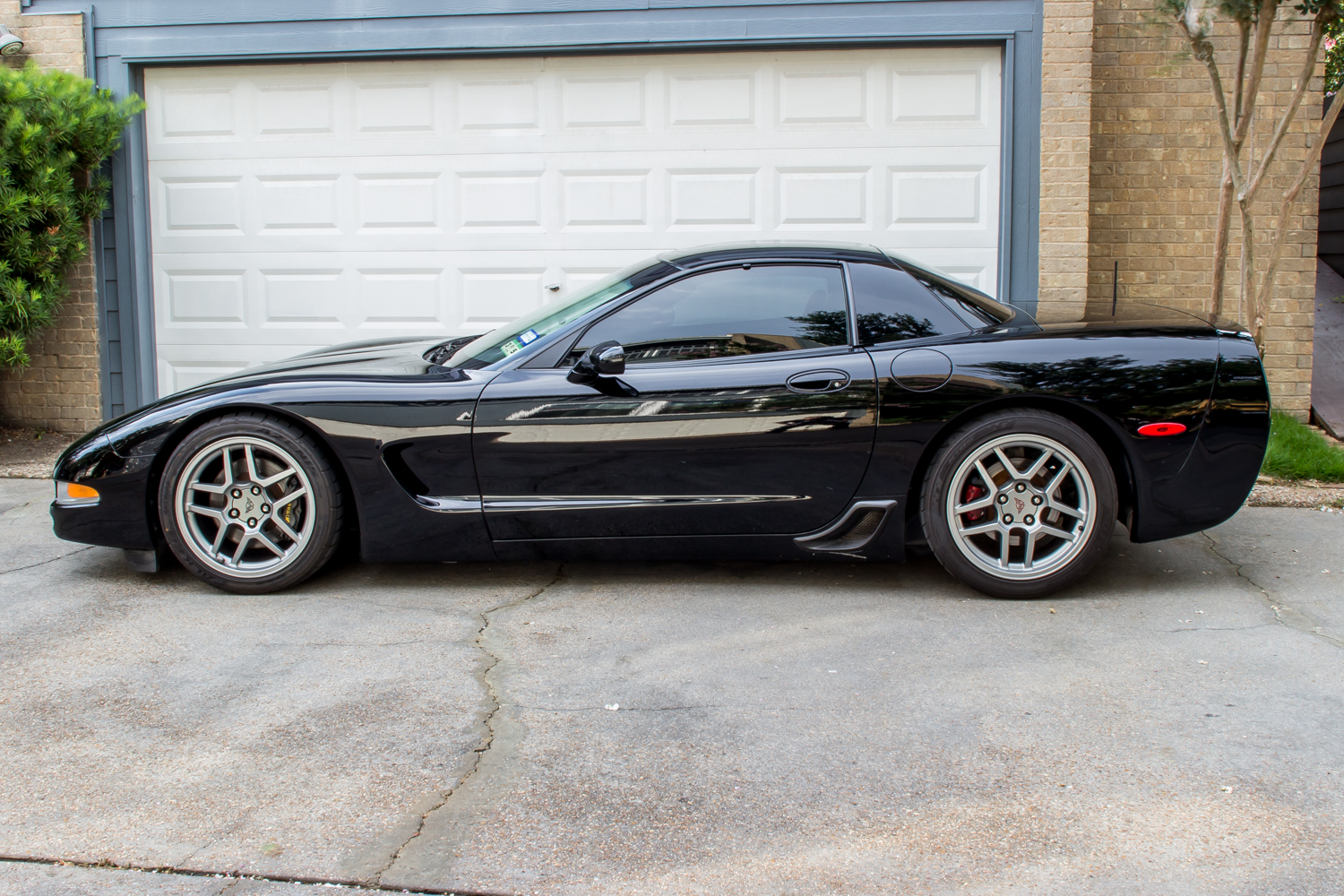 Lowered C5 Corvette
