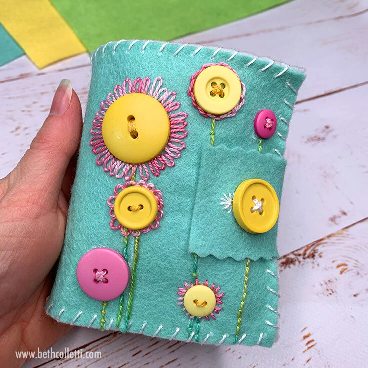 Organize Your Embroidery Notions with a Hand-Stitched Felt Needle Book ...