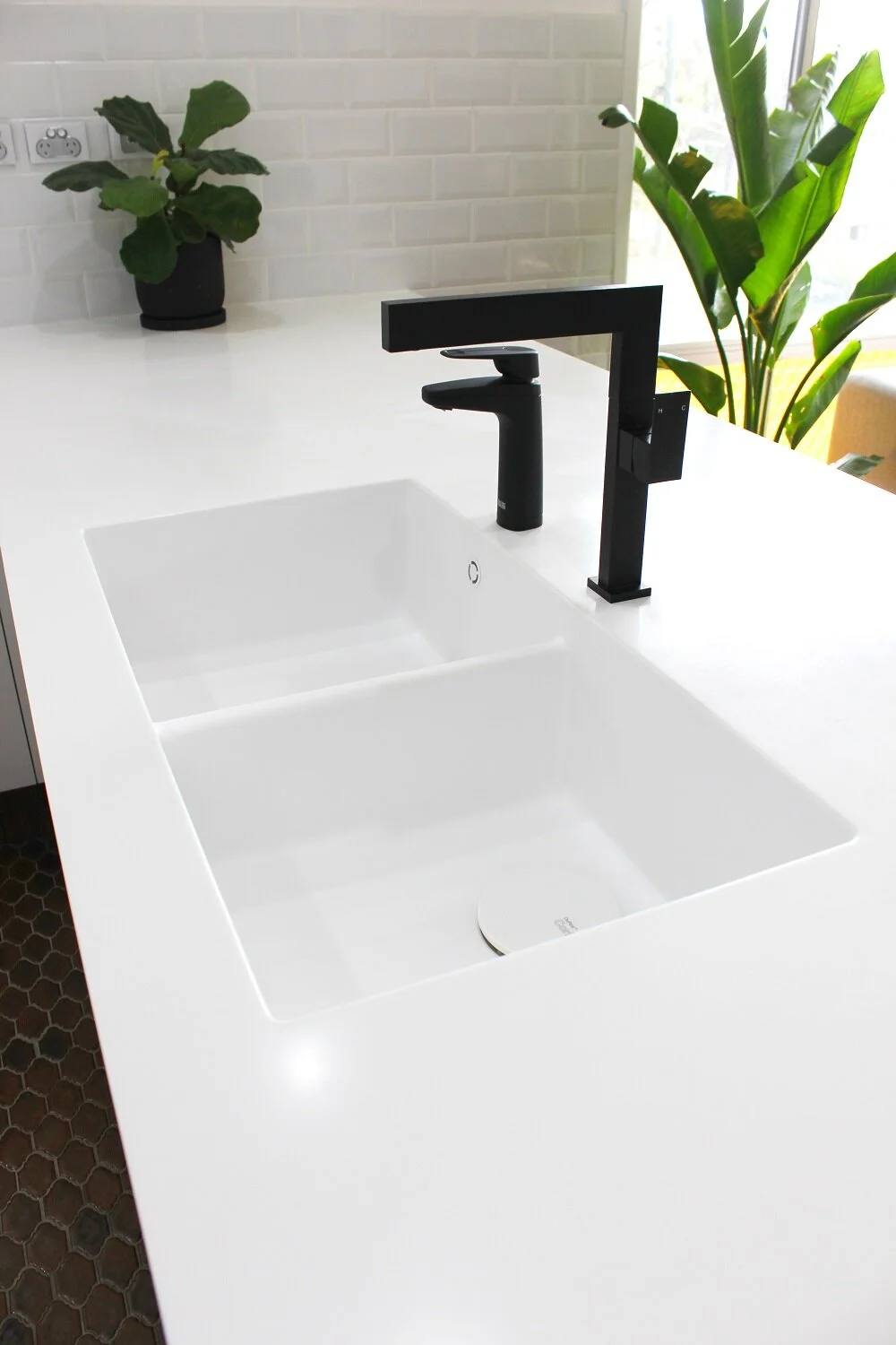 SCF Interiors | Corian Sinks