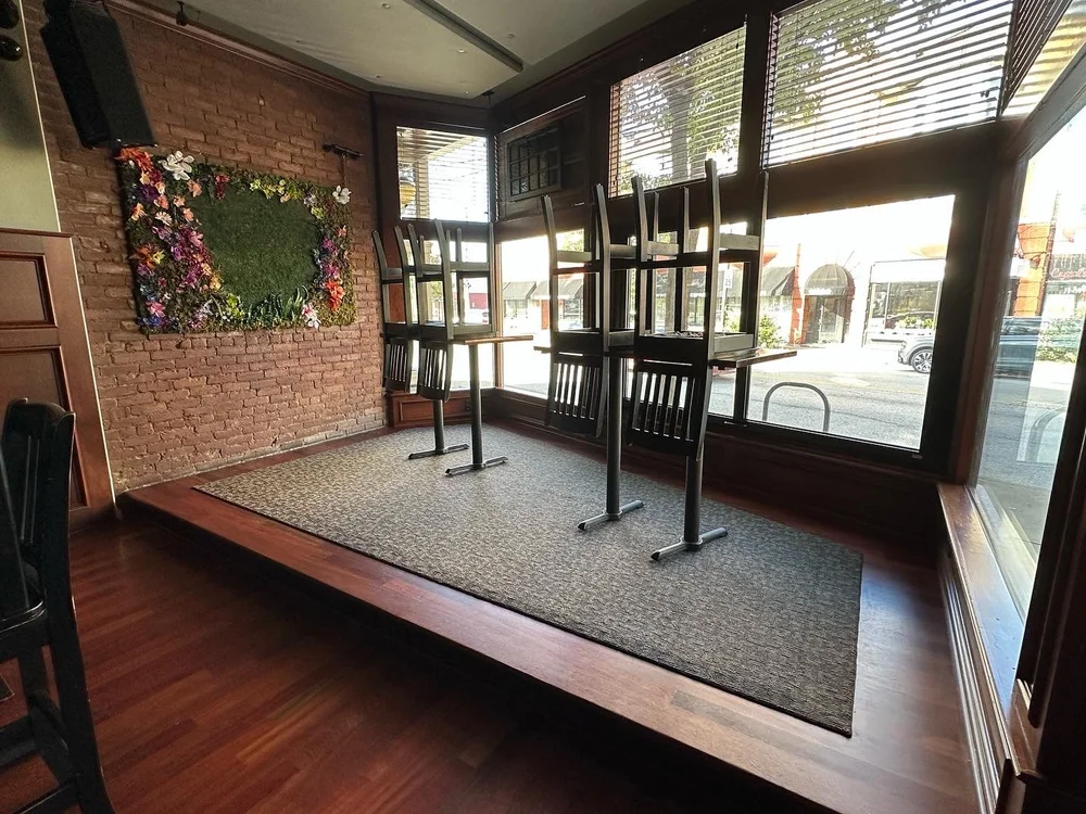 Rentals — The Brothers Lounge