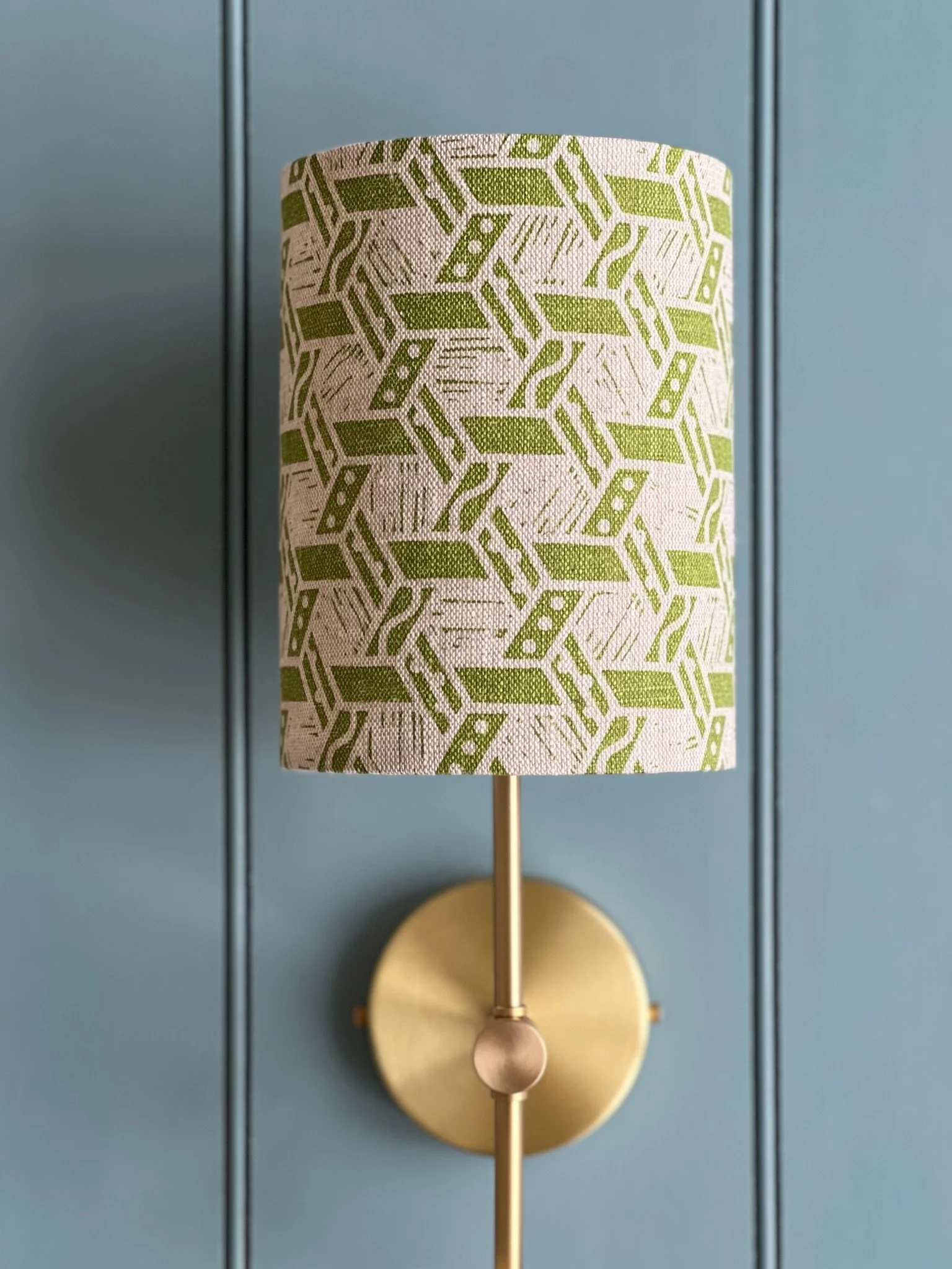 Malla Apple Mini Clip Shade - Zoe Glencross