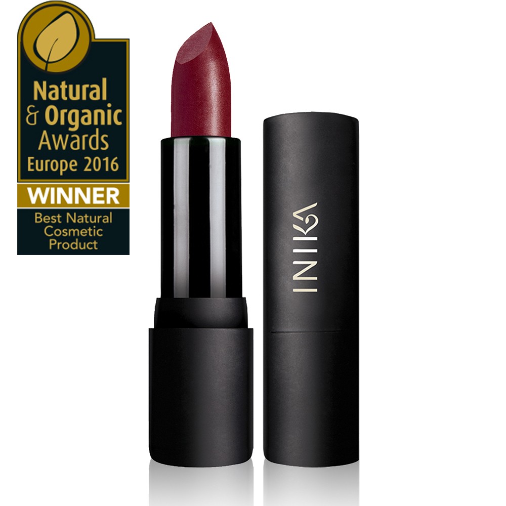 Pucker Up : 4 red lipsticks you'll want to kiss — FUTURE KING & QUEEN