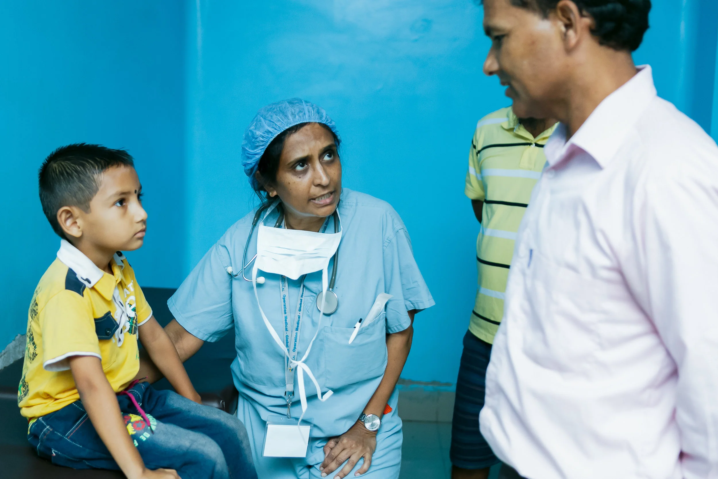 Healthcare photographer | Surgical doctors medical mission to Nepal ...