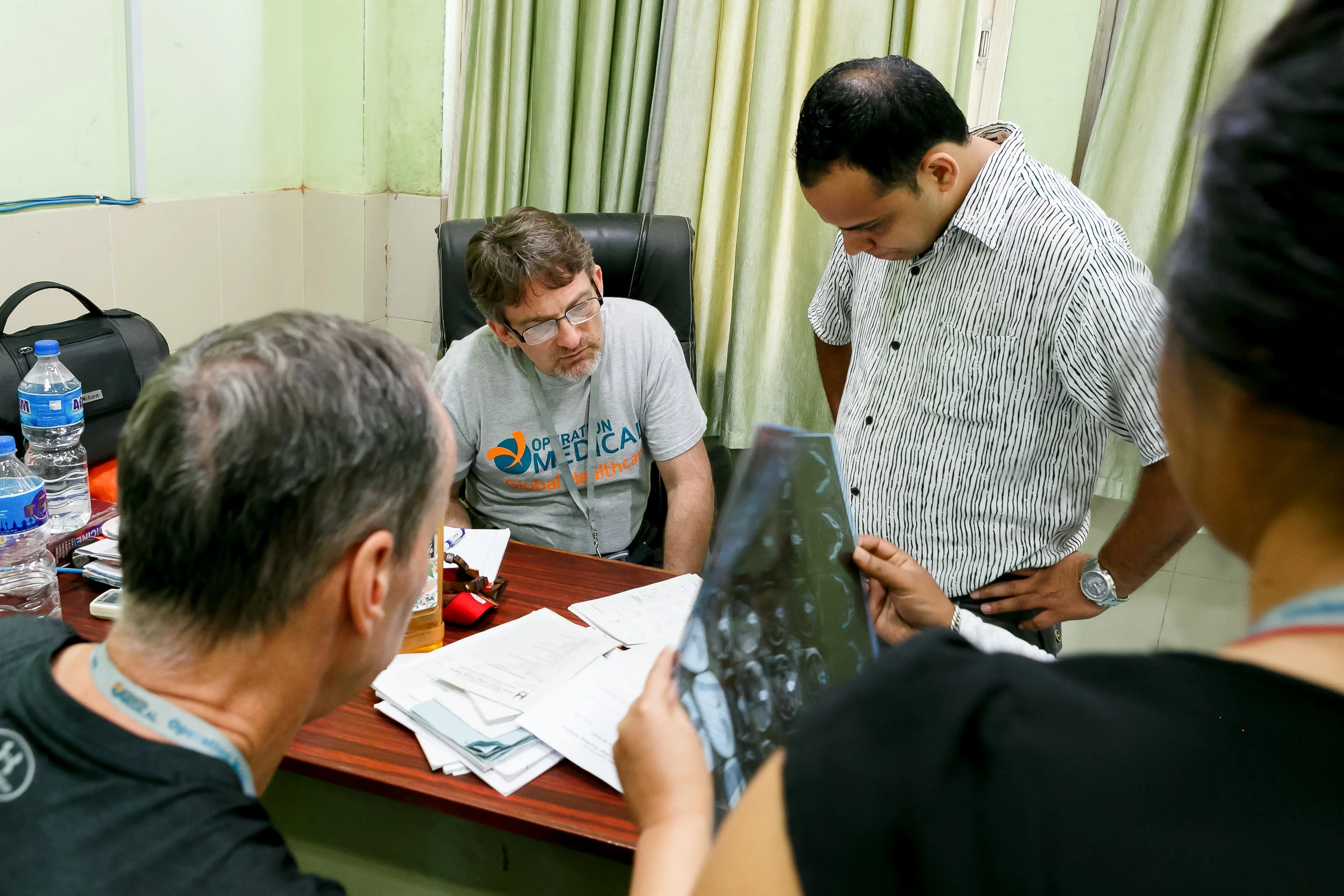 Healthcare photographer | Surgical doctors medical mission to Nepal ...