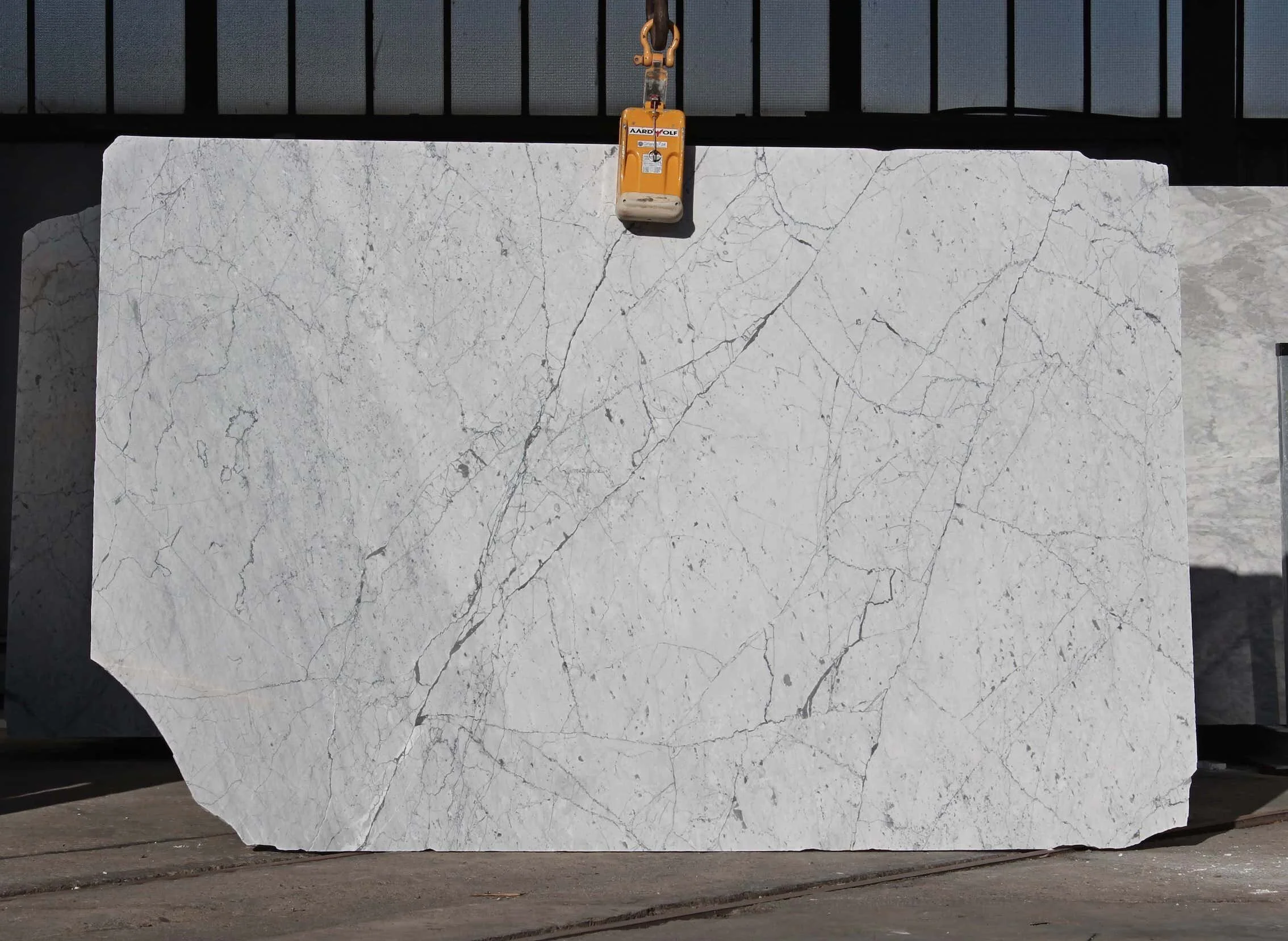 Marmorsorter - se över 50 olika sorters marmor som vi har i lager