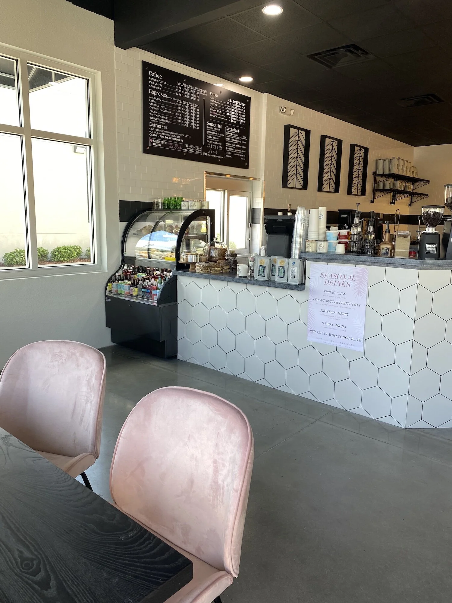 The Blend Coffee & Wine opens third location on 34th Street North