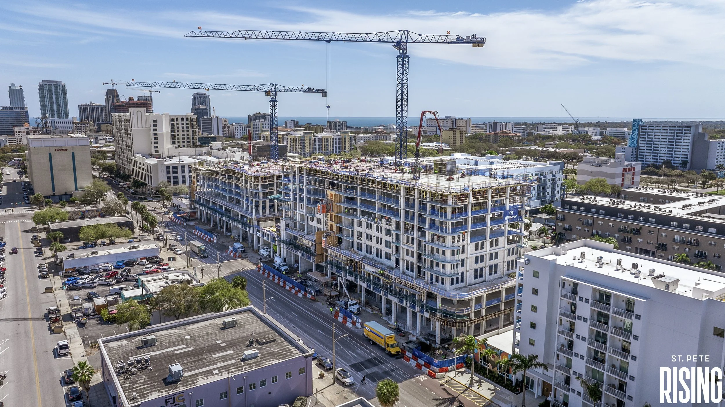 Viv Apartments - St. Pete Rising