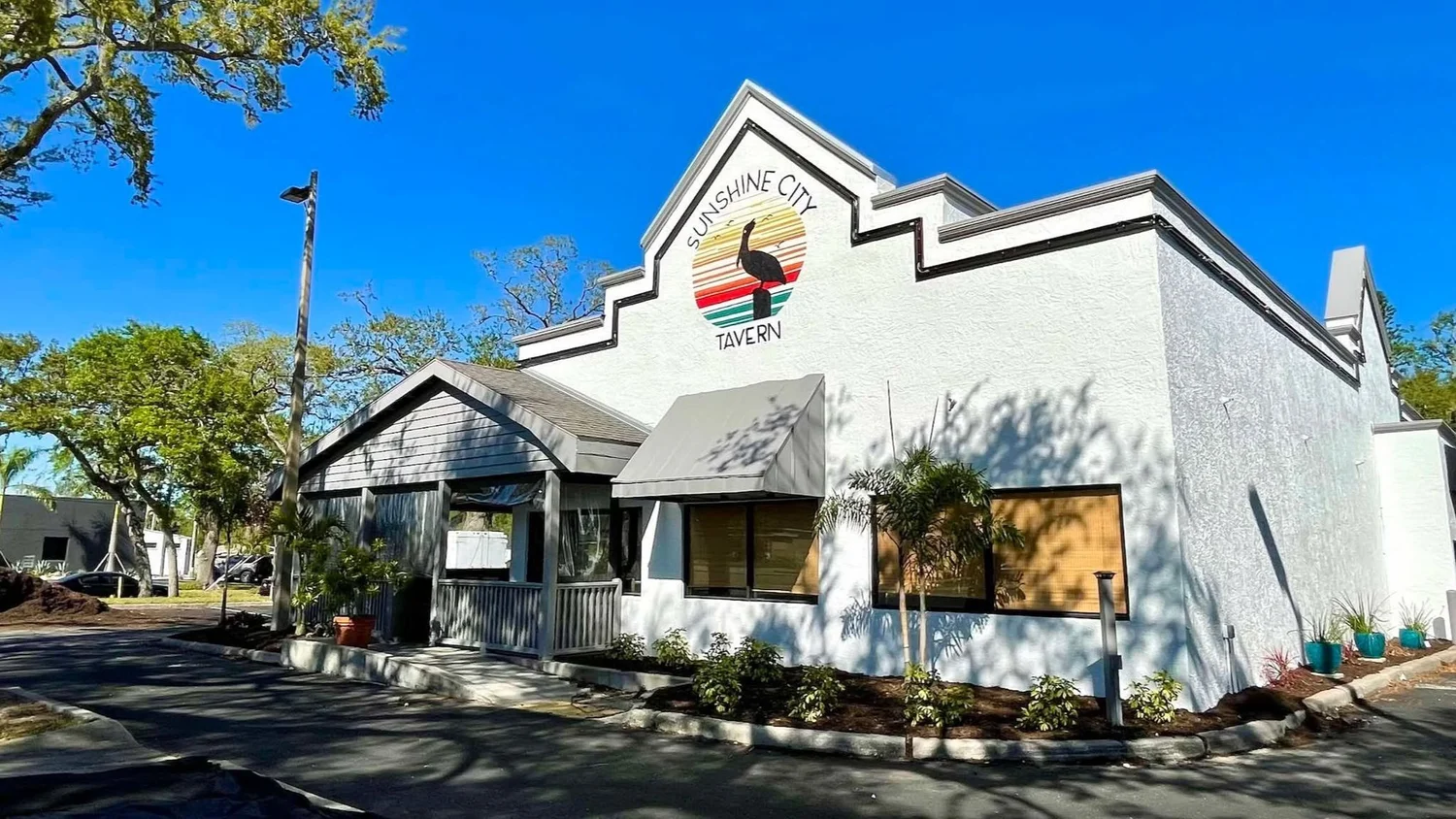 Chef Ted Dorsey’s highly anticipated Sunshine City Tavern opens next ...