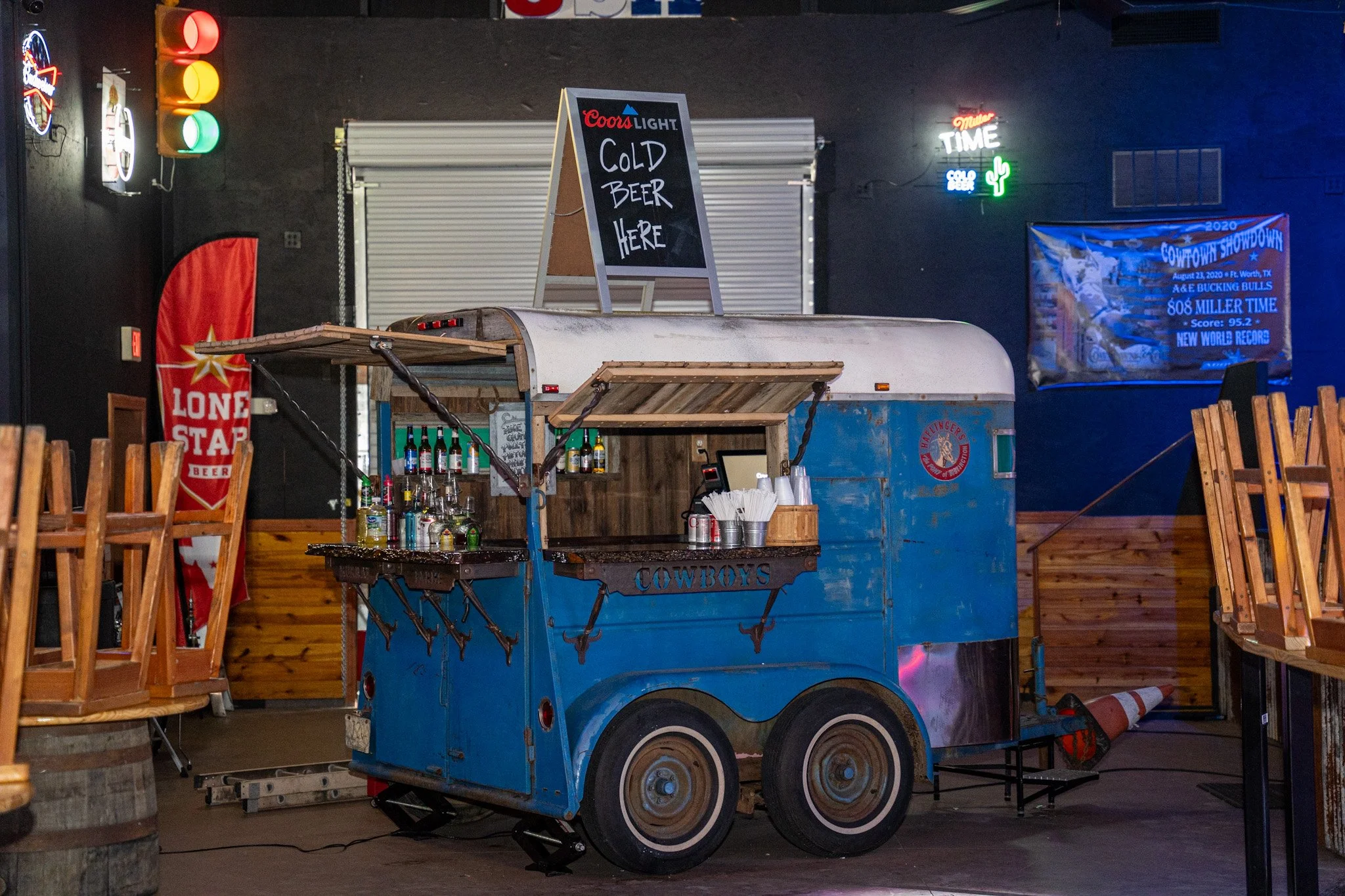 Country music bar Cowboys Dance Hall opens in Largo