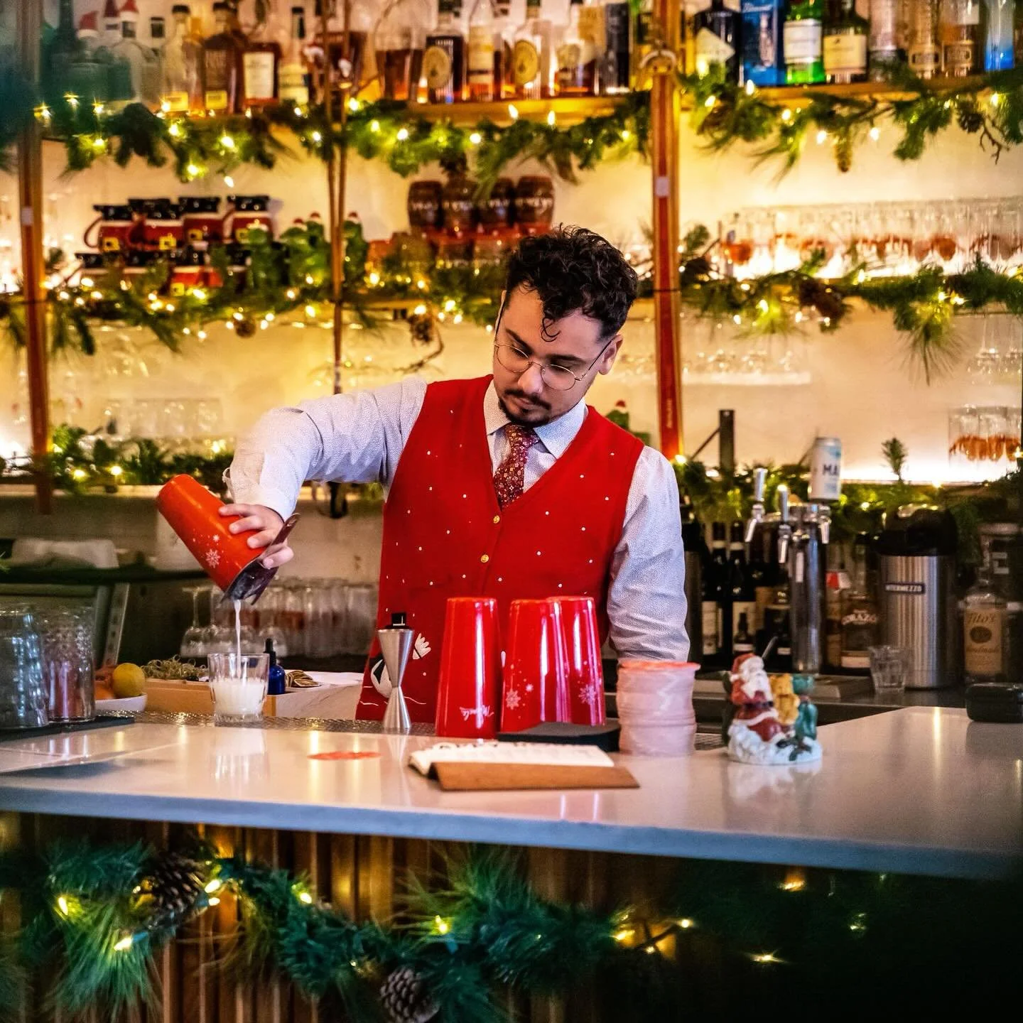 Christmas-themed pop-up bar Miracle at Mezzo returns to downtown St. Pete’s EDGE District
