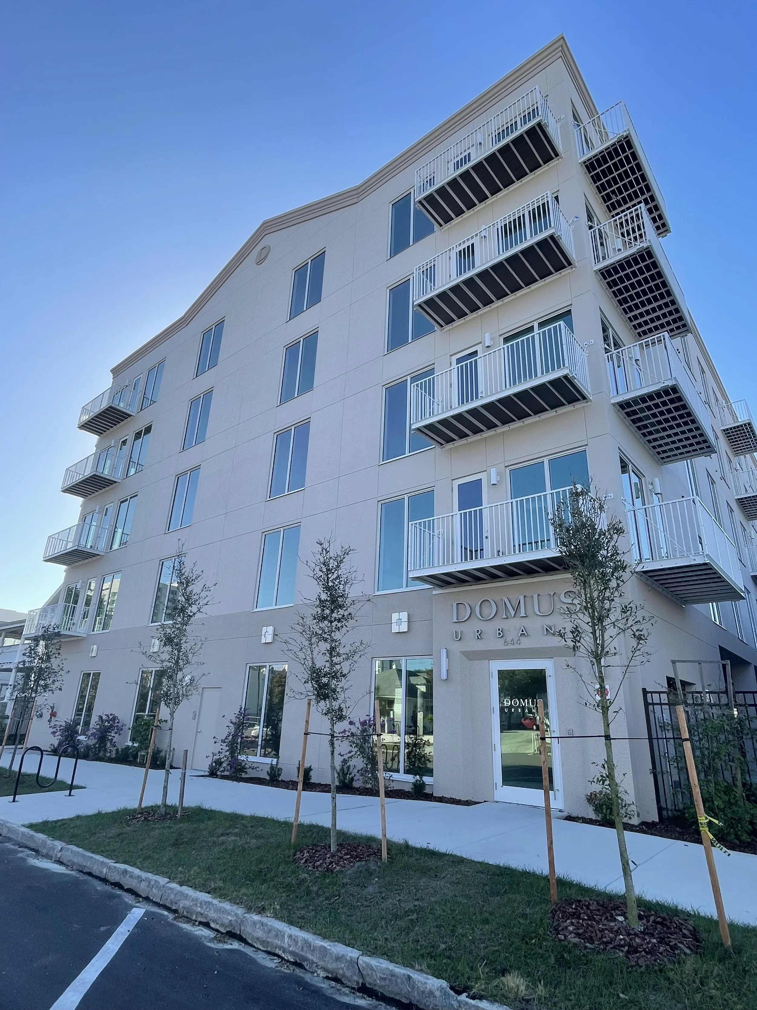 40-unit condo building Domus Urbana reaches completion on 3rd Avenue ...