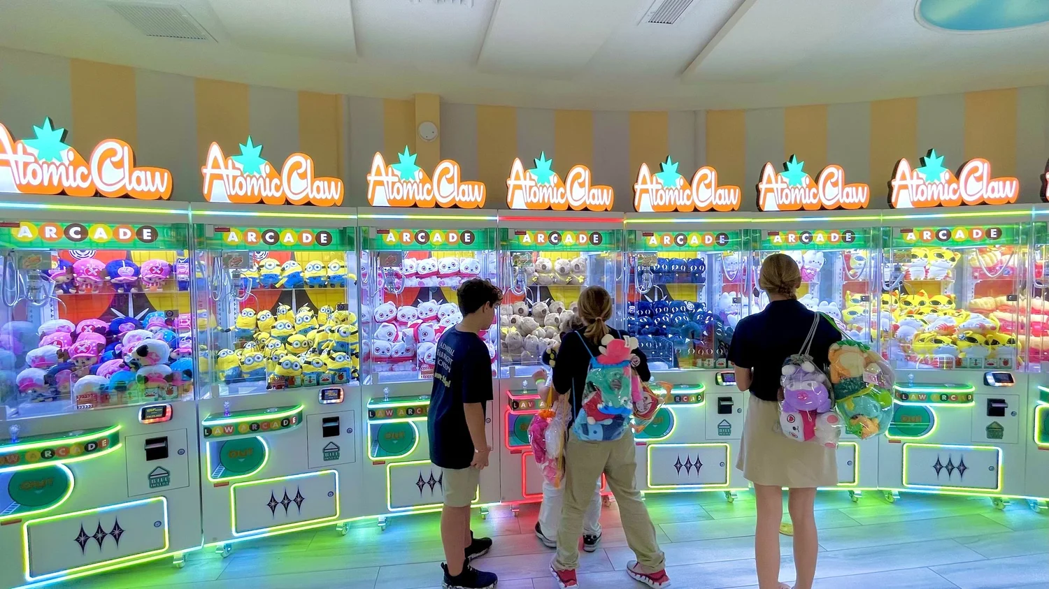 Tampa Bay's first Tokyo-style claw machine arcade debuts this weekend ...