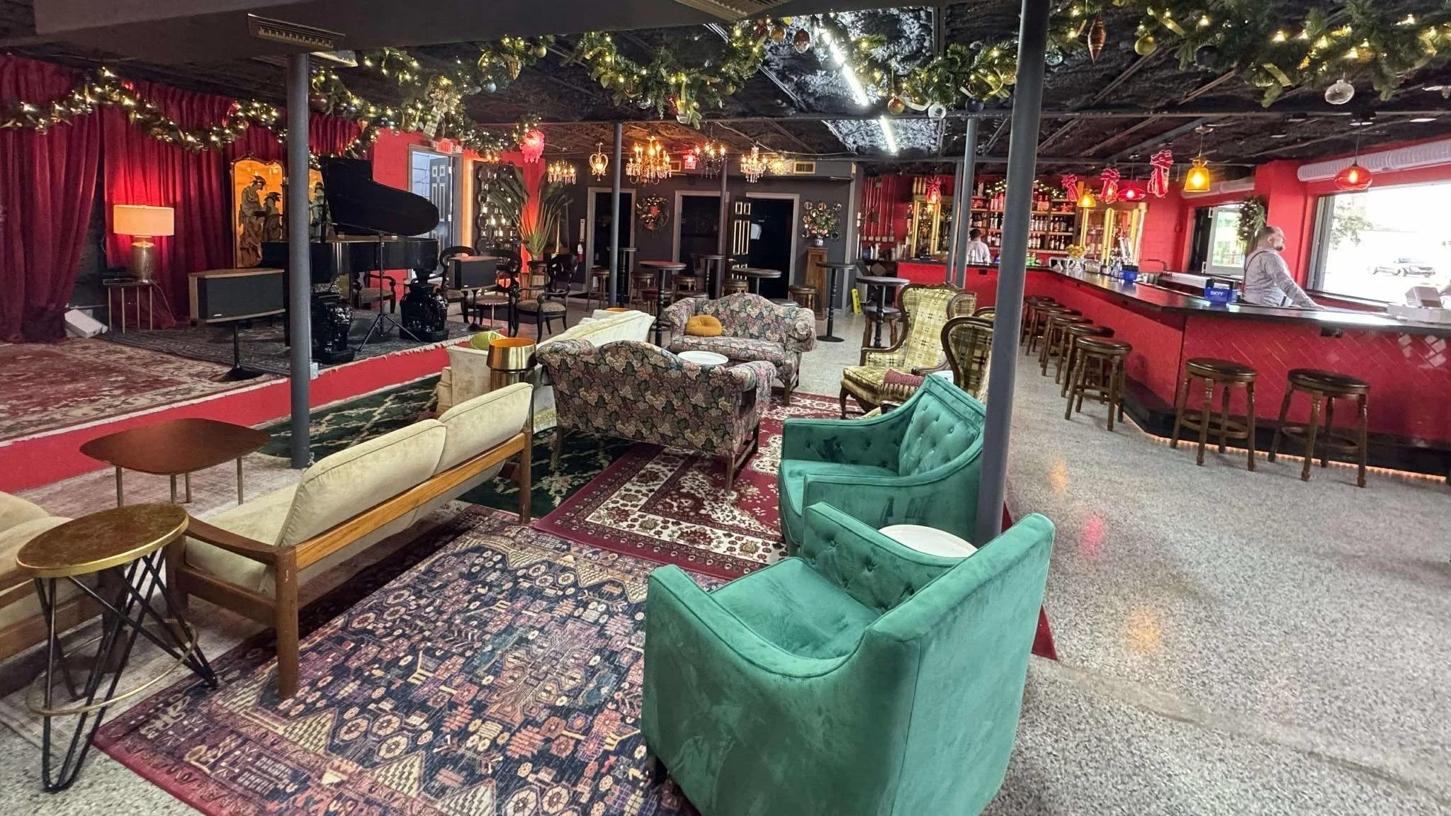 Classic vintage cocktail bar Tampa Bay Drinkery opens in the Grand Central District