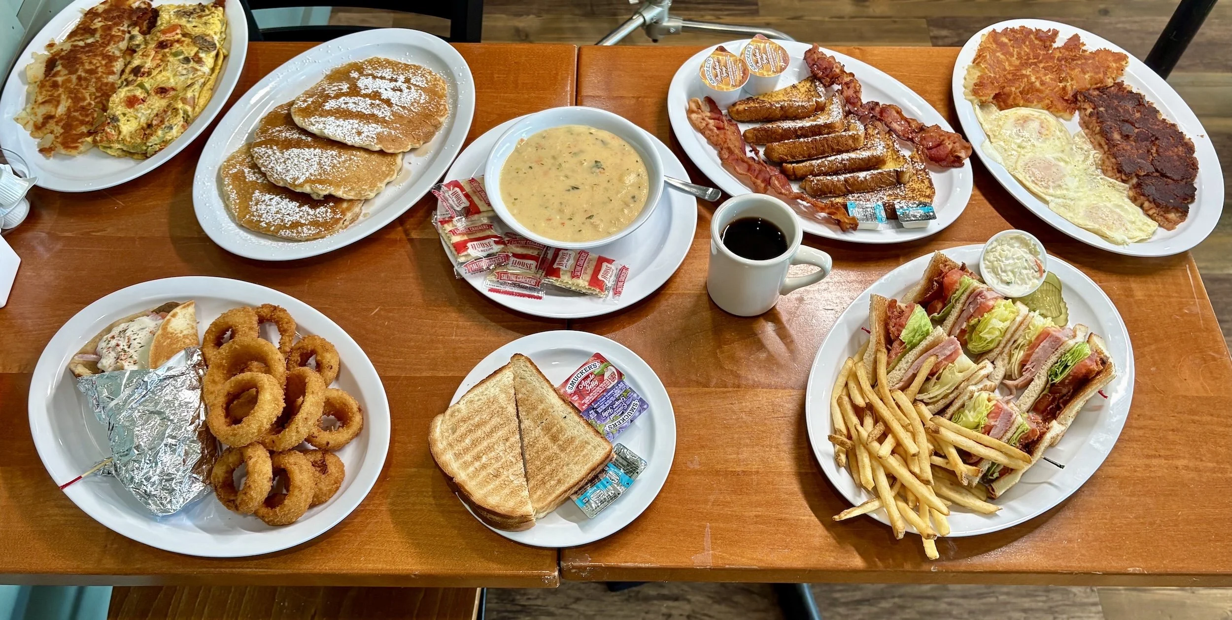 Hot Spot Diner takes over former First Watch space in West St. Pete