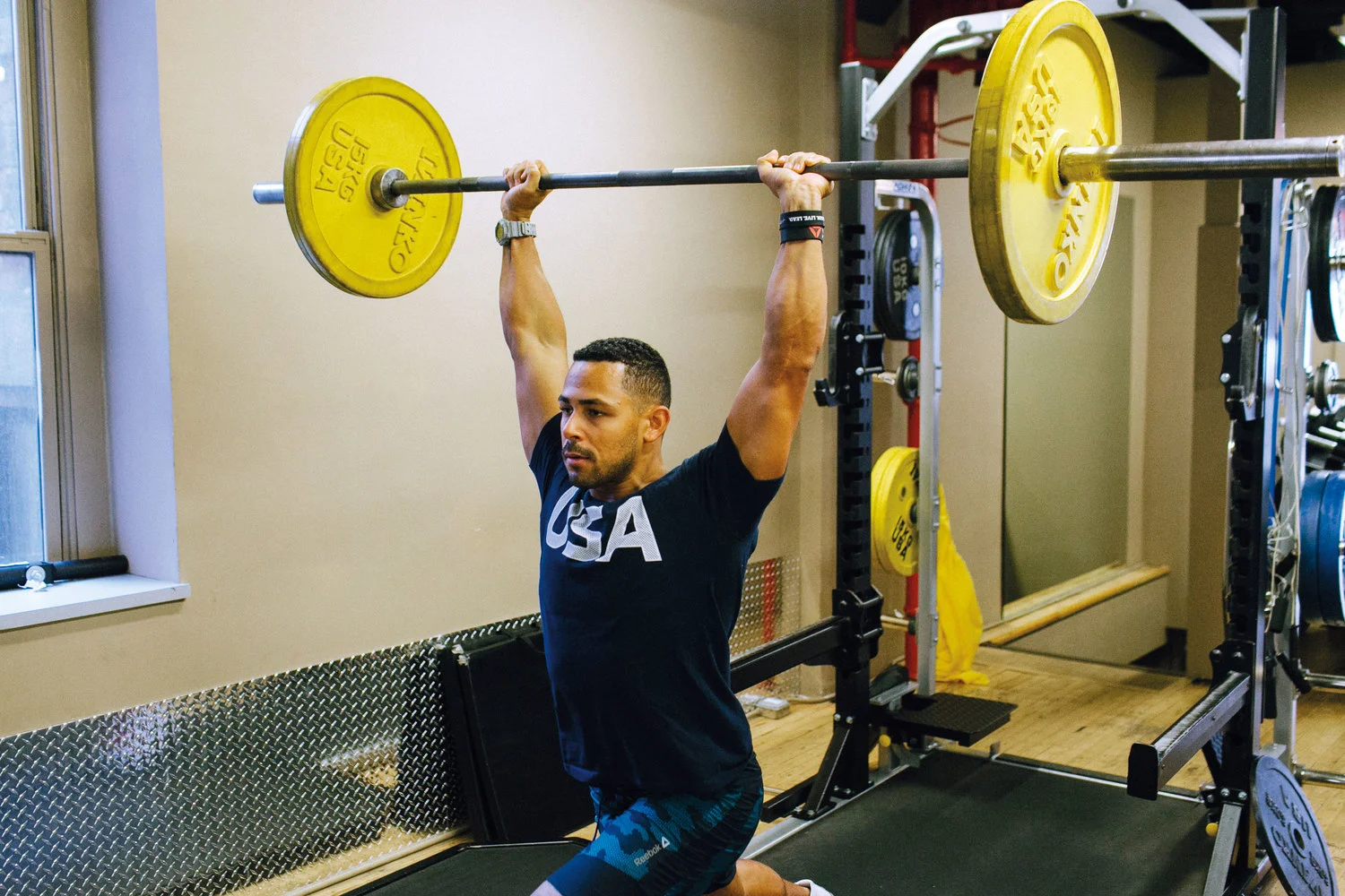 The Ultimate Muscle Building Guide for Beginners: Workout Plans, Rules ...