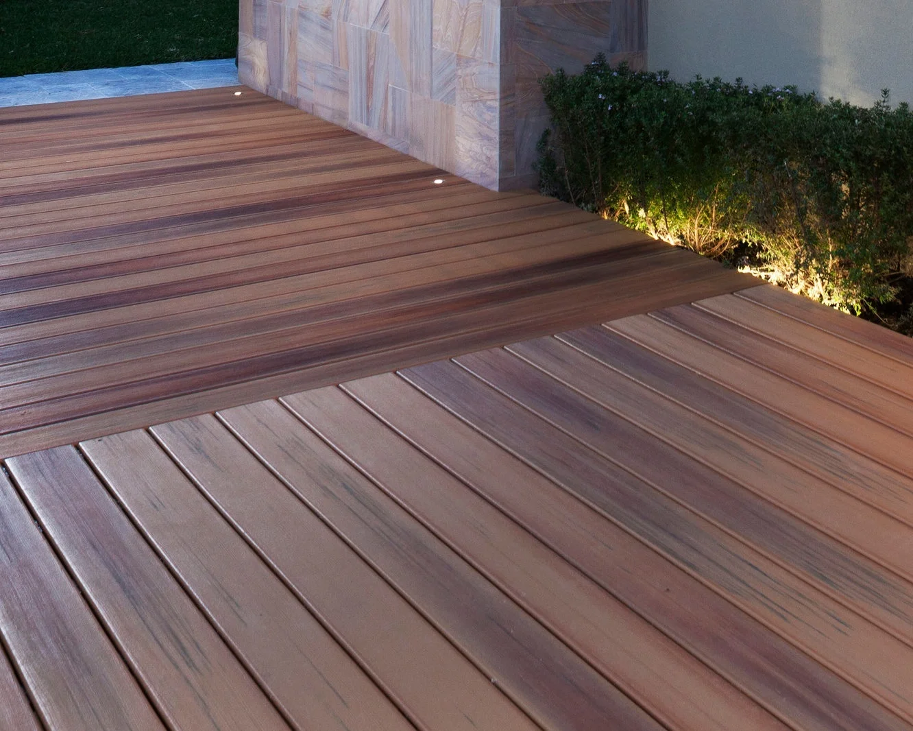Decking — K + R Wholesale Building Materials
