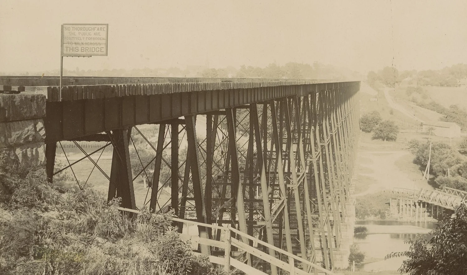 About — St.Thomas Elevated Park