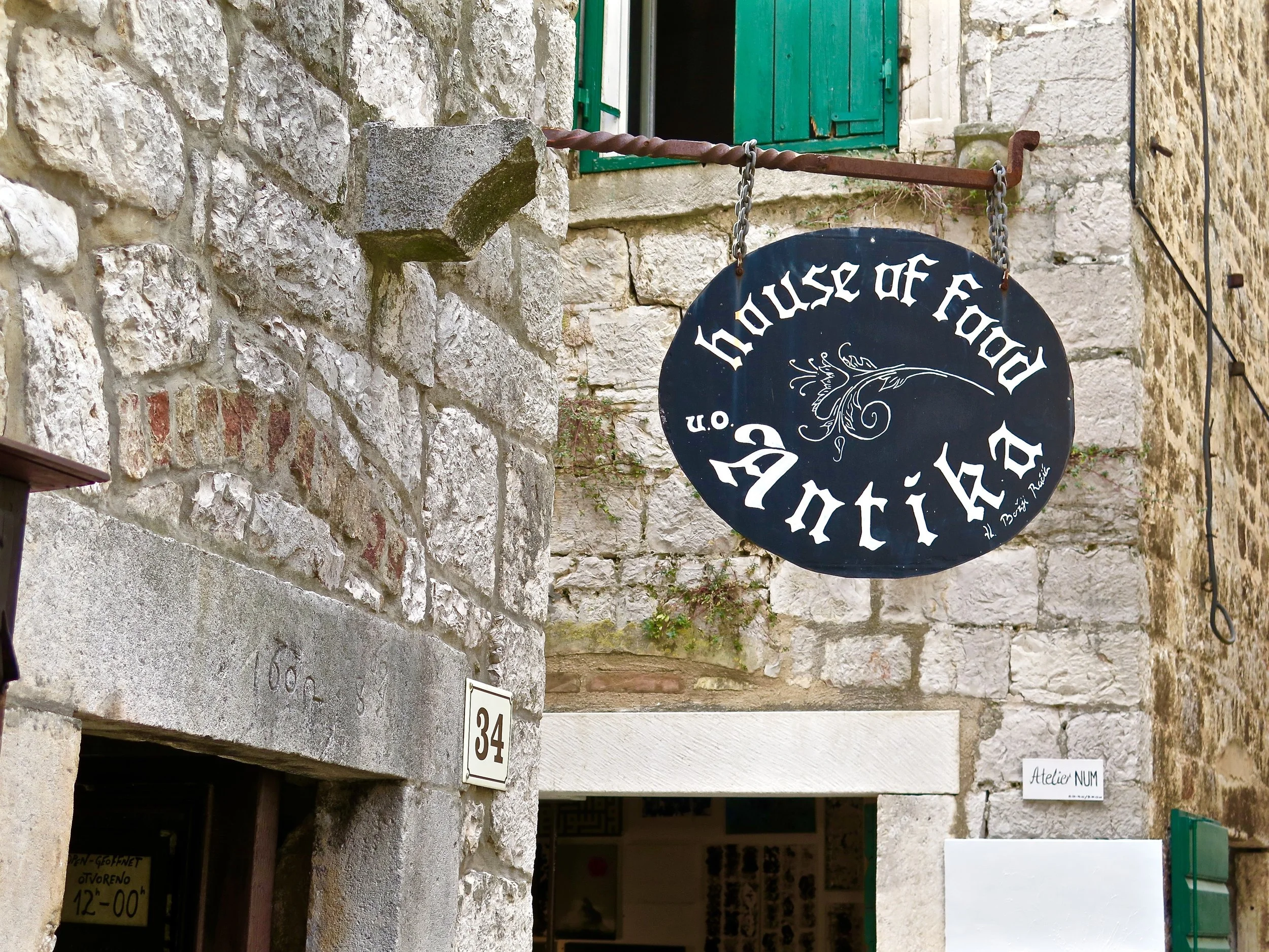 A Stroll Through Stari Grad — Passports & Champagne