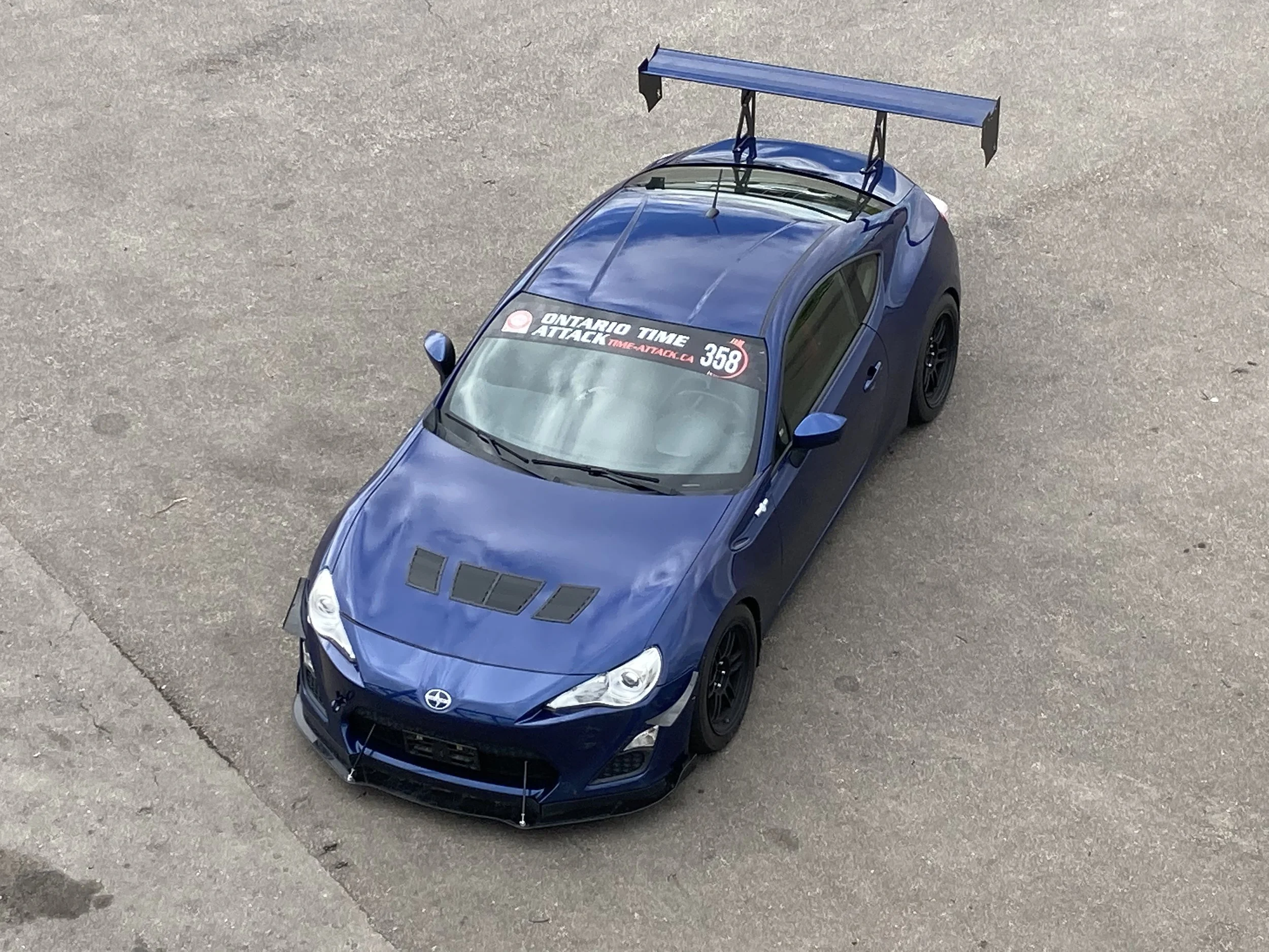 Wide Hood Vent Kit (Universal) — R Theory Motorsports
