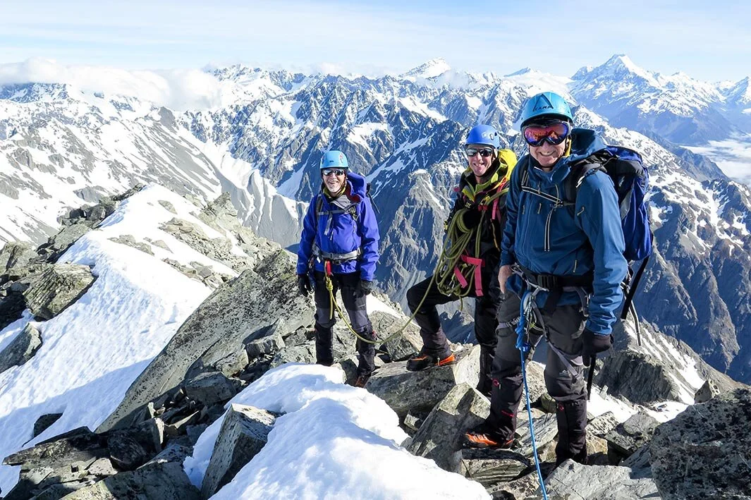 Mountain Experience Course: beginner climbing course, NZ> — Alpine ...