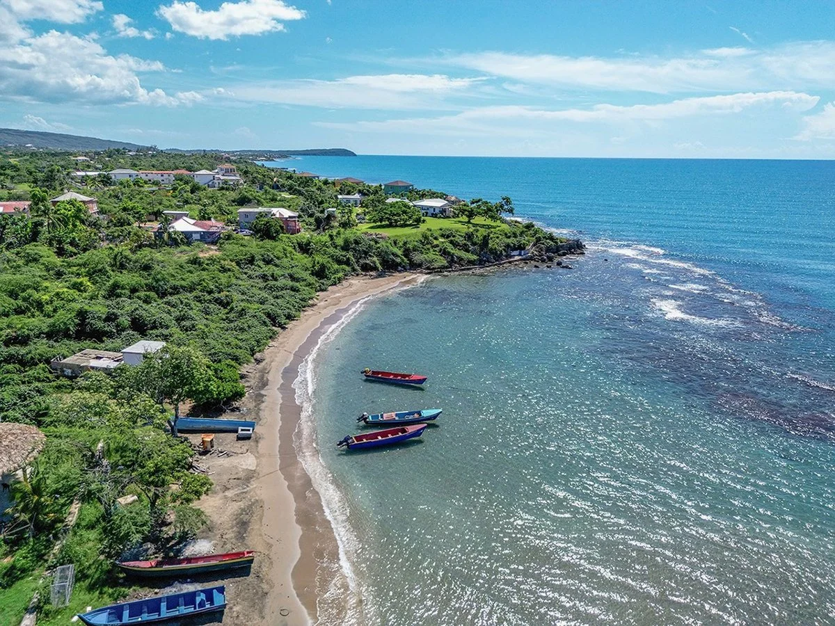 Jamaica Escapes - Mbira - Treasure Beach, Jamaica - Villa Rental