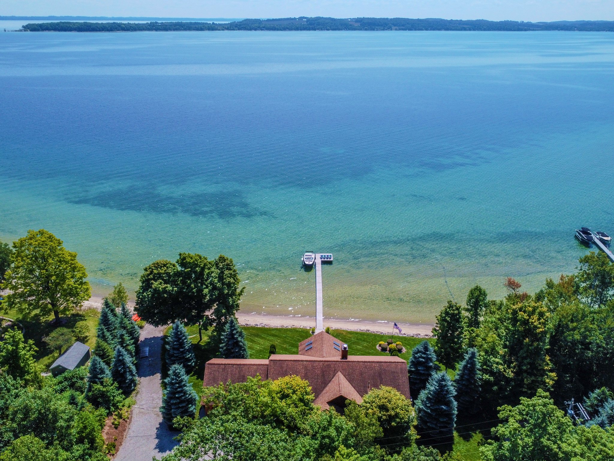 1564 N West Bay Shore Drive, Suttons Bay – SOLD — Oltersdorf Realty ...