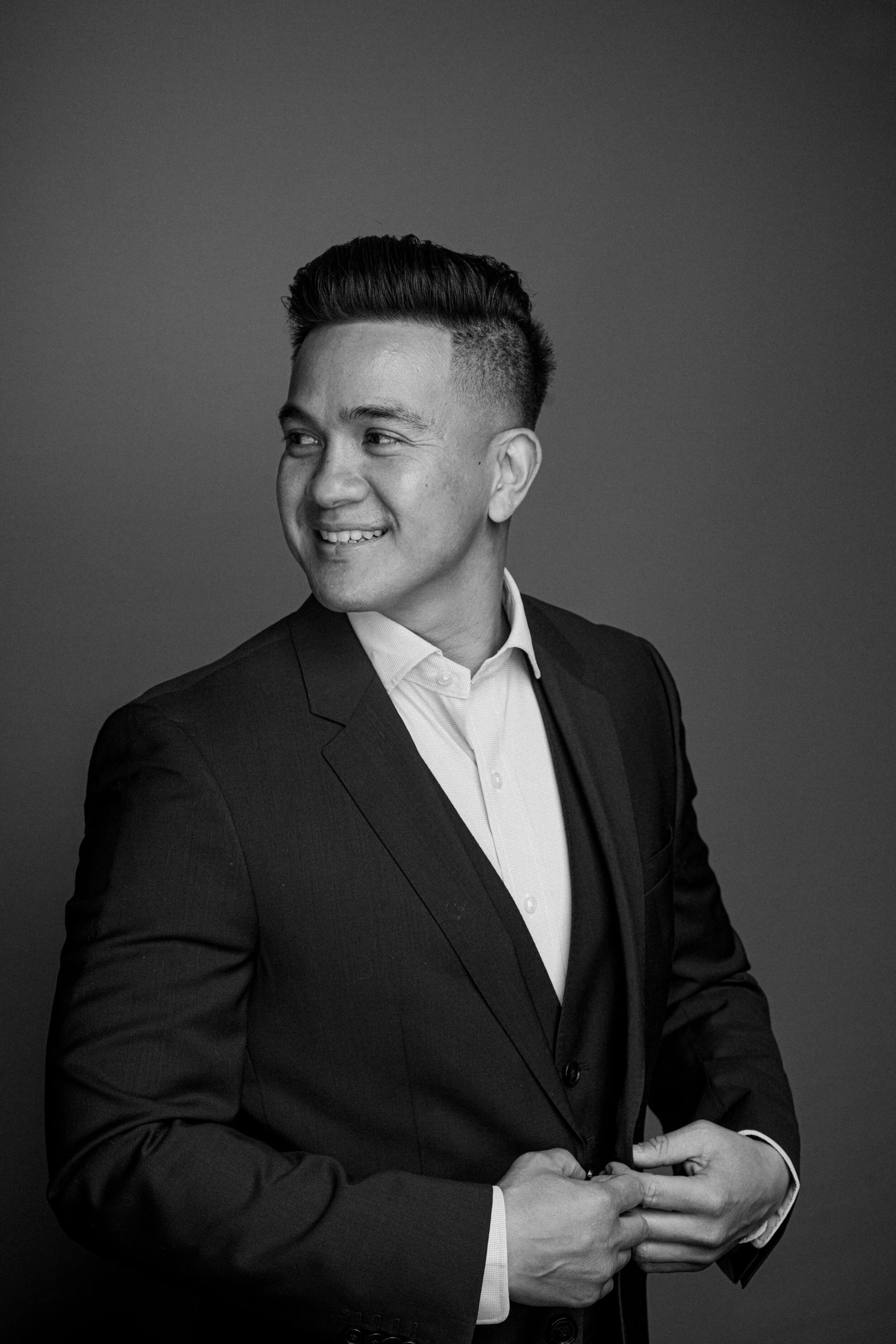 M.Yazbeck Media - Not So Corporate Portraits