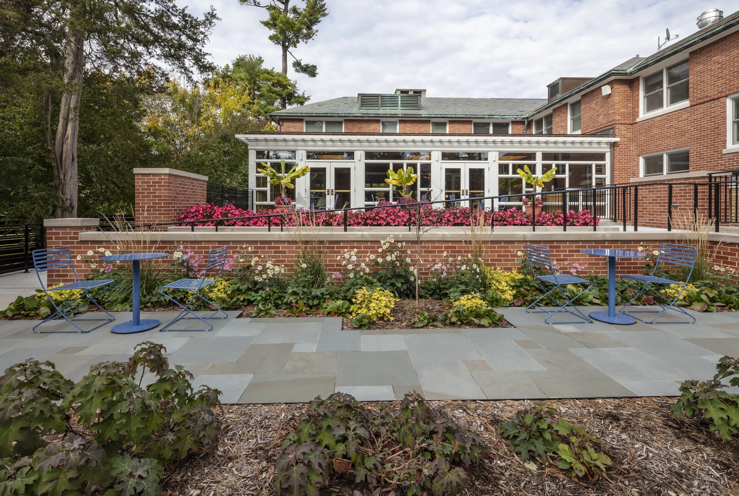 HopkinsBurns Design Studio