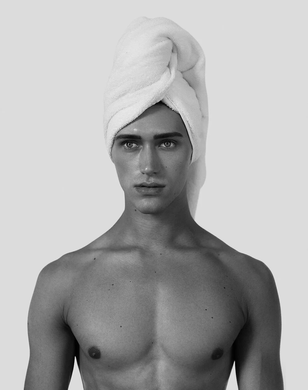 THE PERFECT MAN — The Perfect Man Magazine