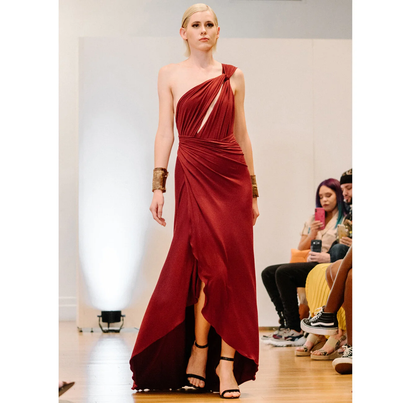 SHOP — Jeanette Limas