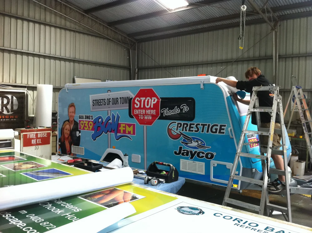 Vehicle Signage, Marine, Car Geelong, Melbourne — RL Signs