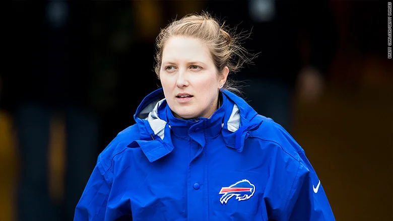 Kathryn Smith - first full-time coach in the NFL — Play Ball