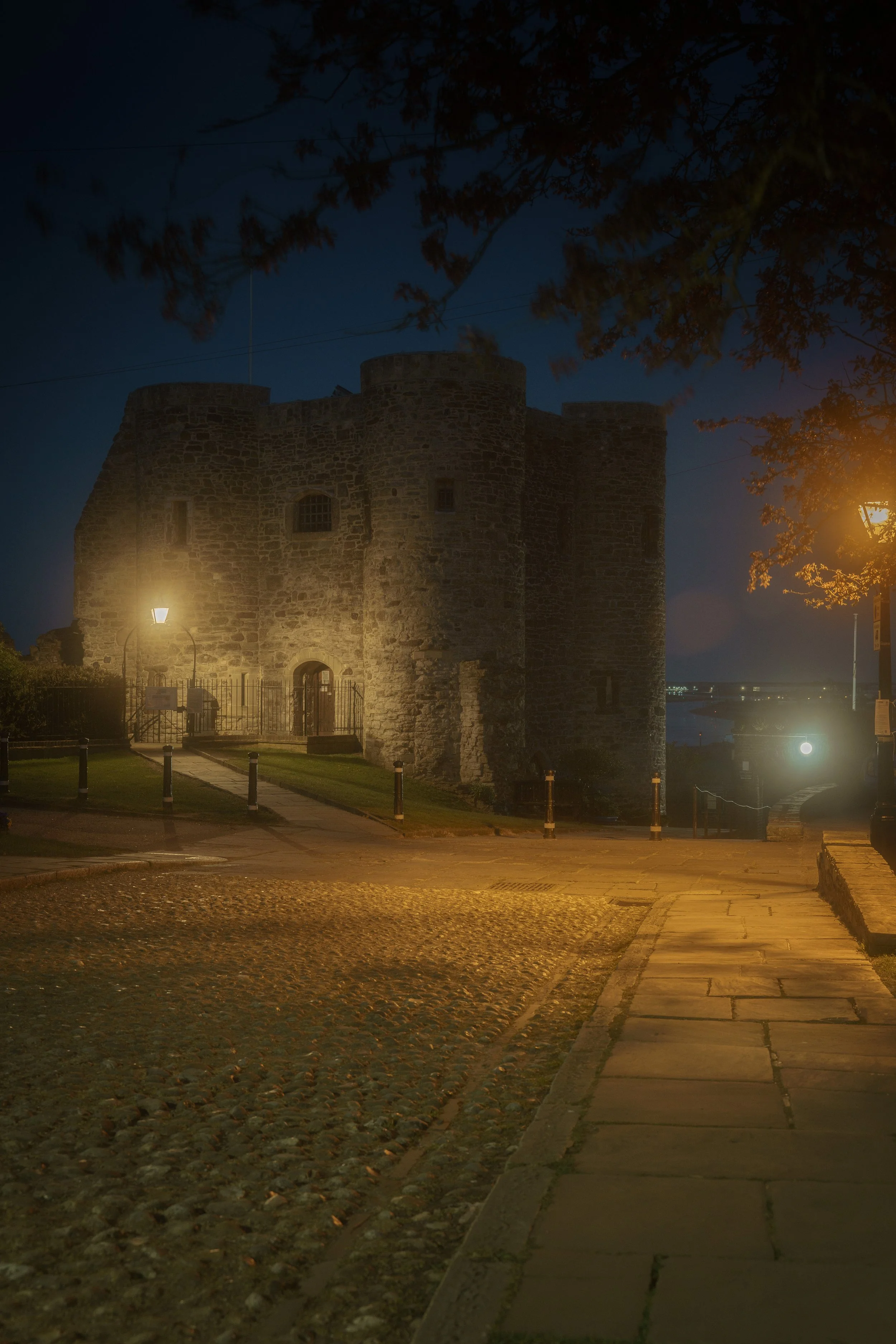 The Simple Exposure Guide For Night Street Photography — JOE REDSKI