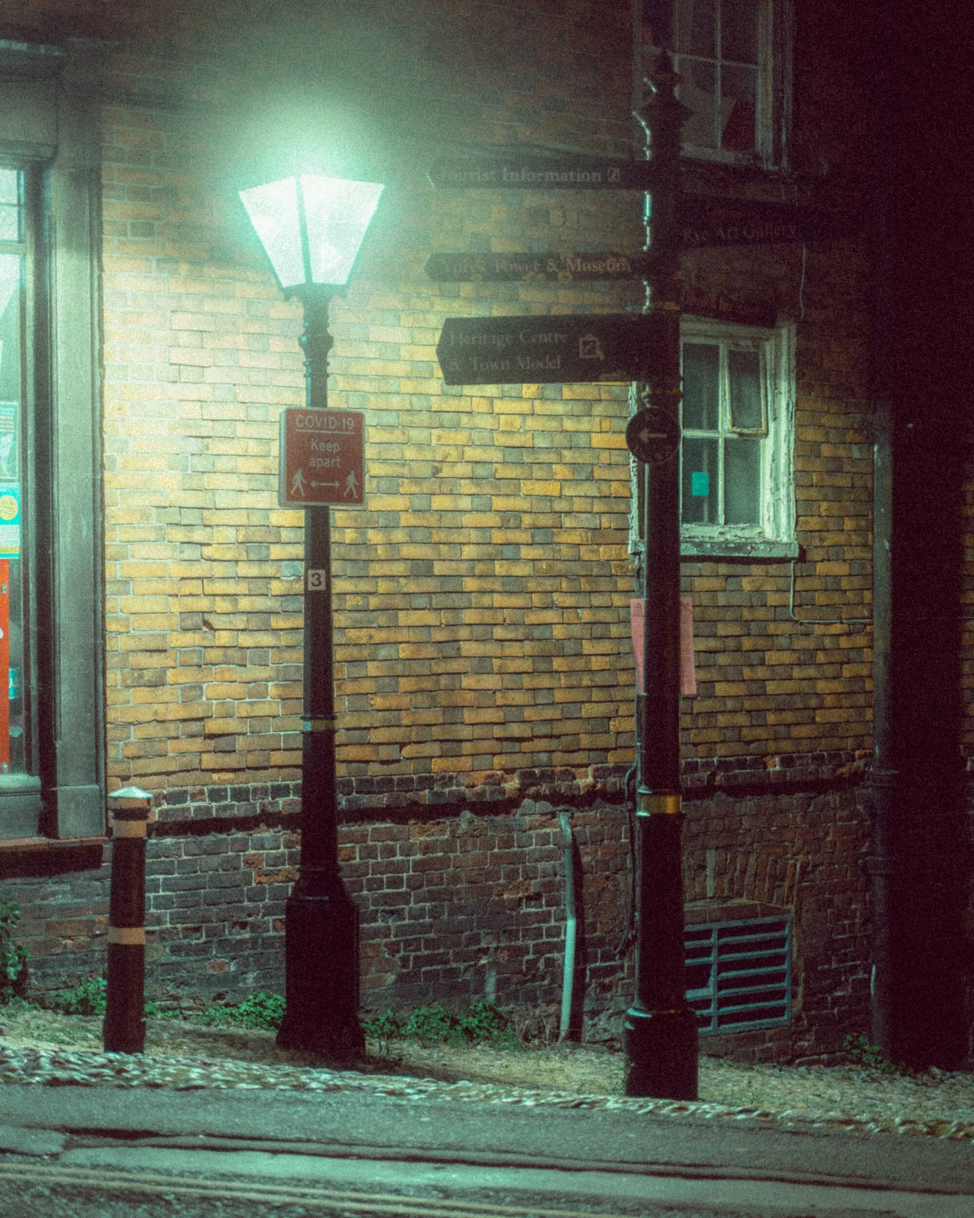 How to Use Street Lights to Improve Your Night Street Photography — JOE ...