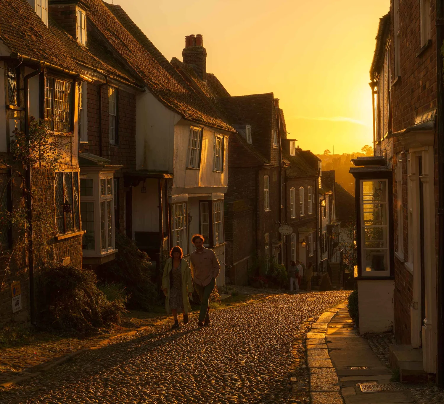 How To Choose The Right Shutter Speed For Night Street Photography ...