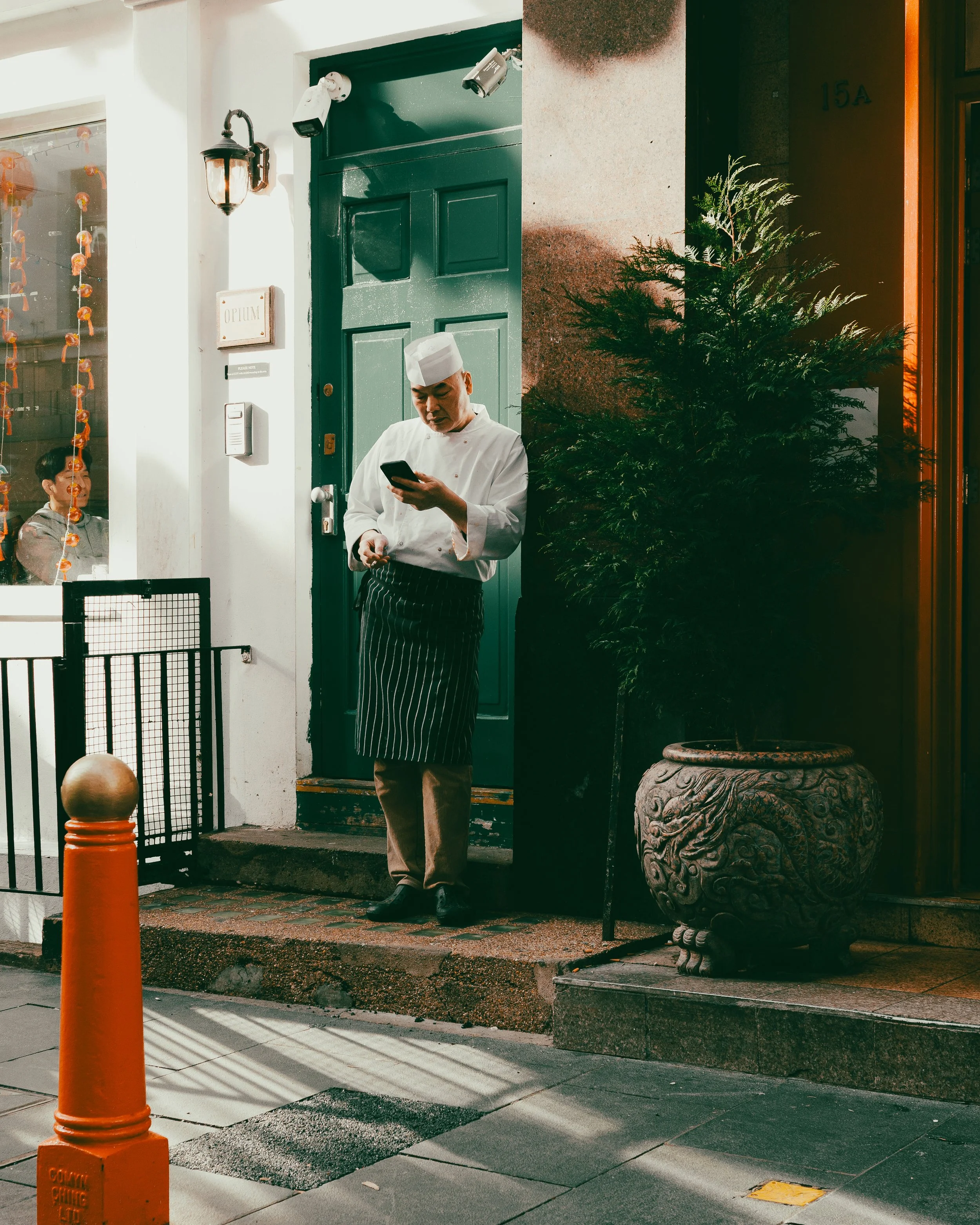 Street and Urban Photography tips and tutorials blog — JOE REDSKI