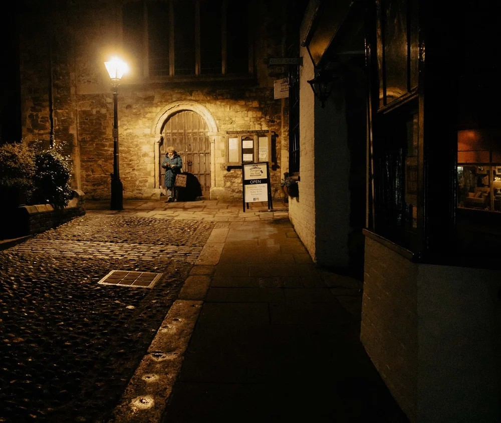 How to Easily Shoot Night Street Photography Images — JOE REDSKI