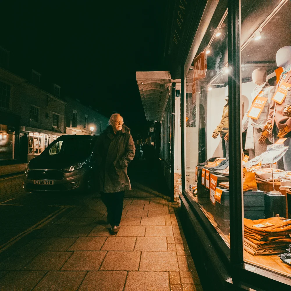 Street Photography with the Osmo Pocket 3 — Joe Redski