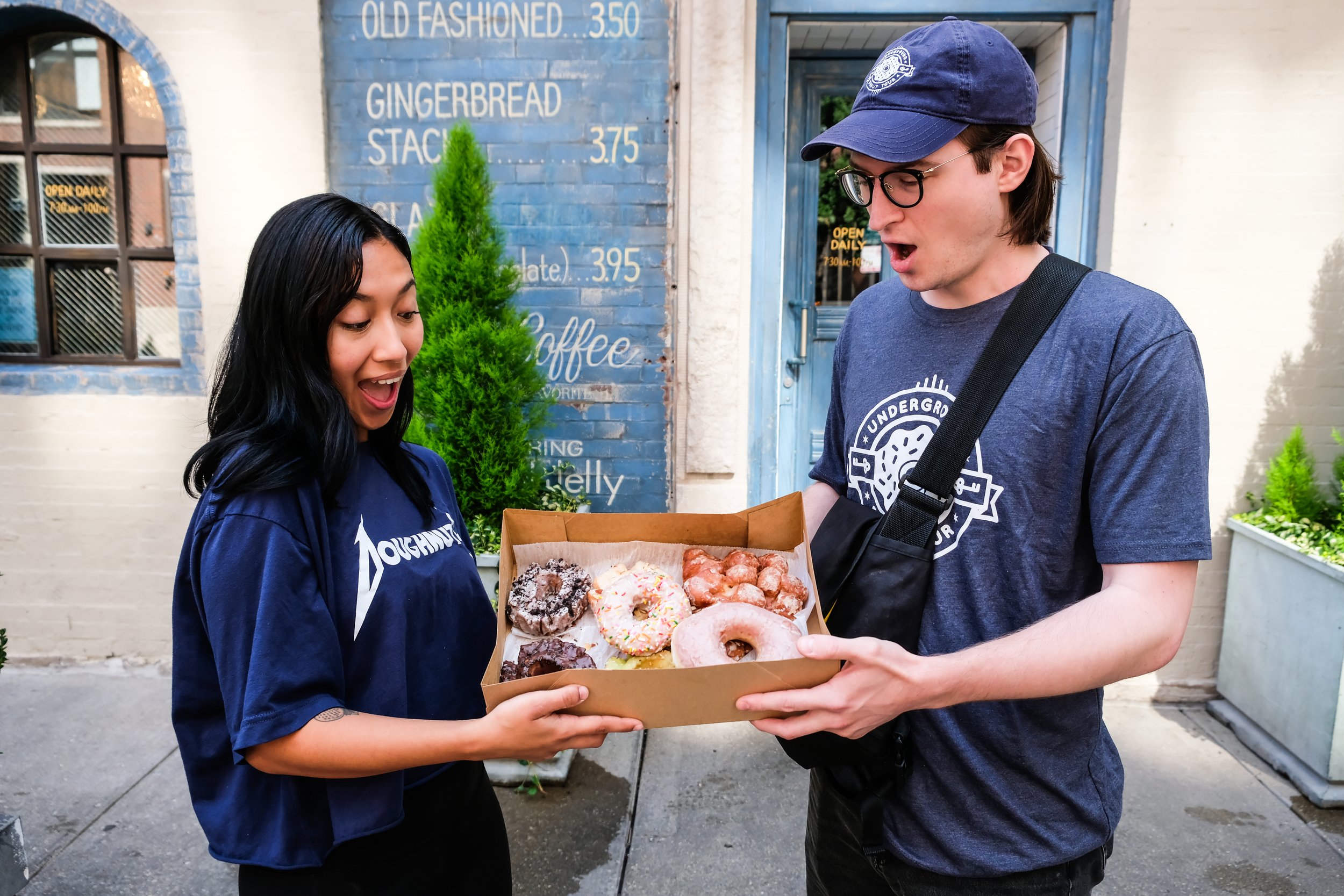 Chicago: Original Downtown Donut & Food Tour | Best Food Tours In Your ...