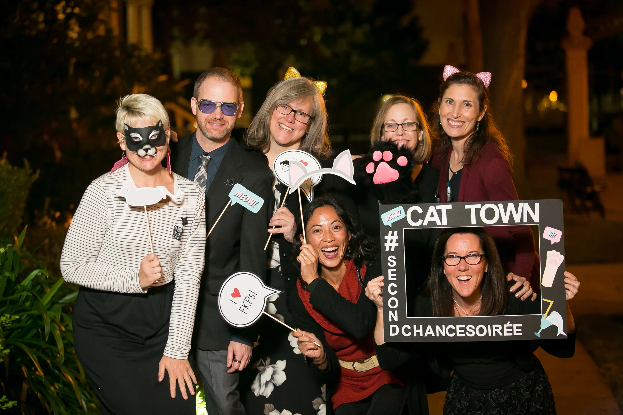 A Night to Remember in Support of Oakland's Cats - A Night to Remember ...