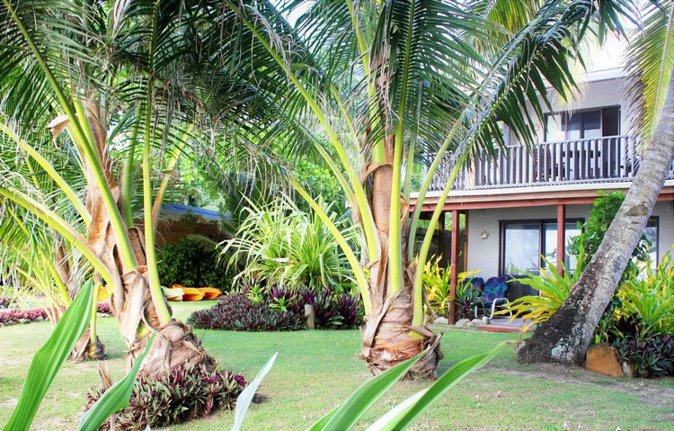Muri Beach Resort