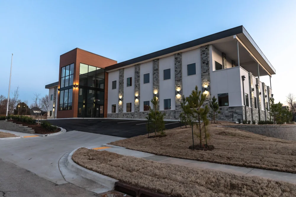 Commercial — Thompson Construction Inc.