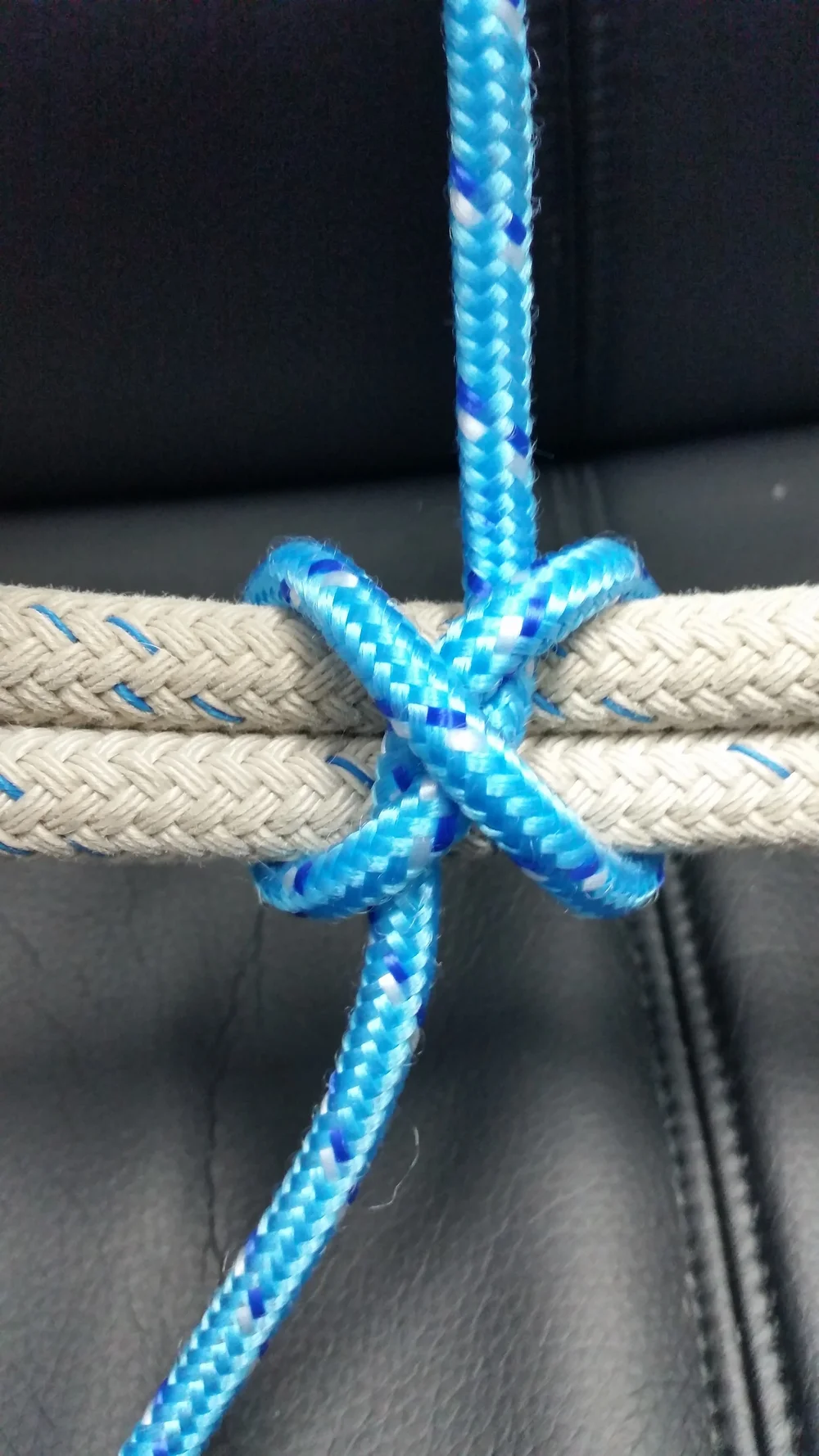 Constrictor Knot — Rigging Doctor