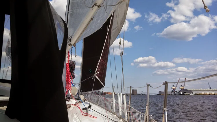 Self tacking Staysail — Rigging Doctor