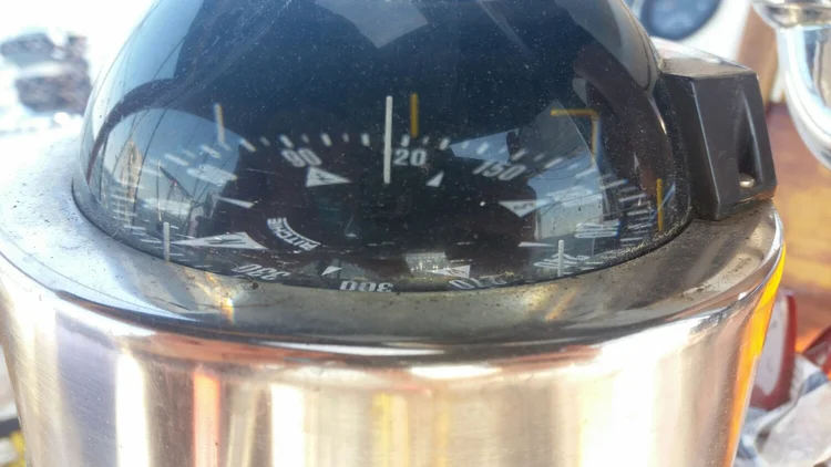 Navigating Under Sail Using Lubbers Lines — Rigging Doctor