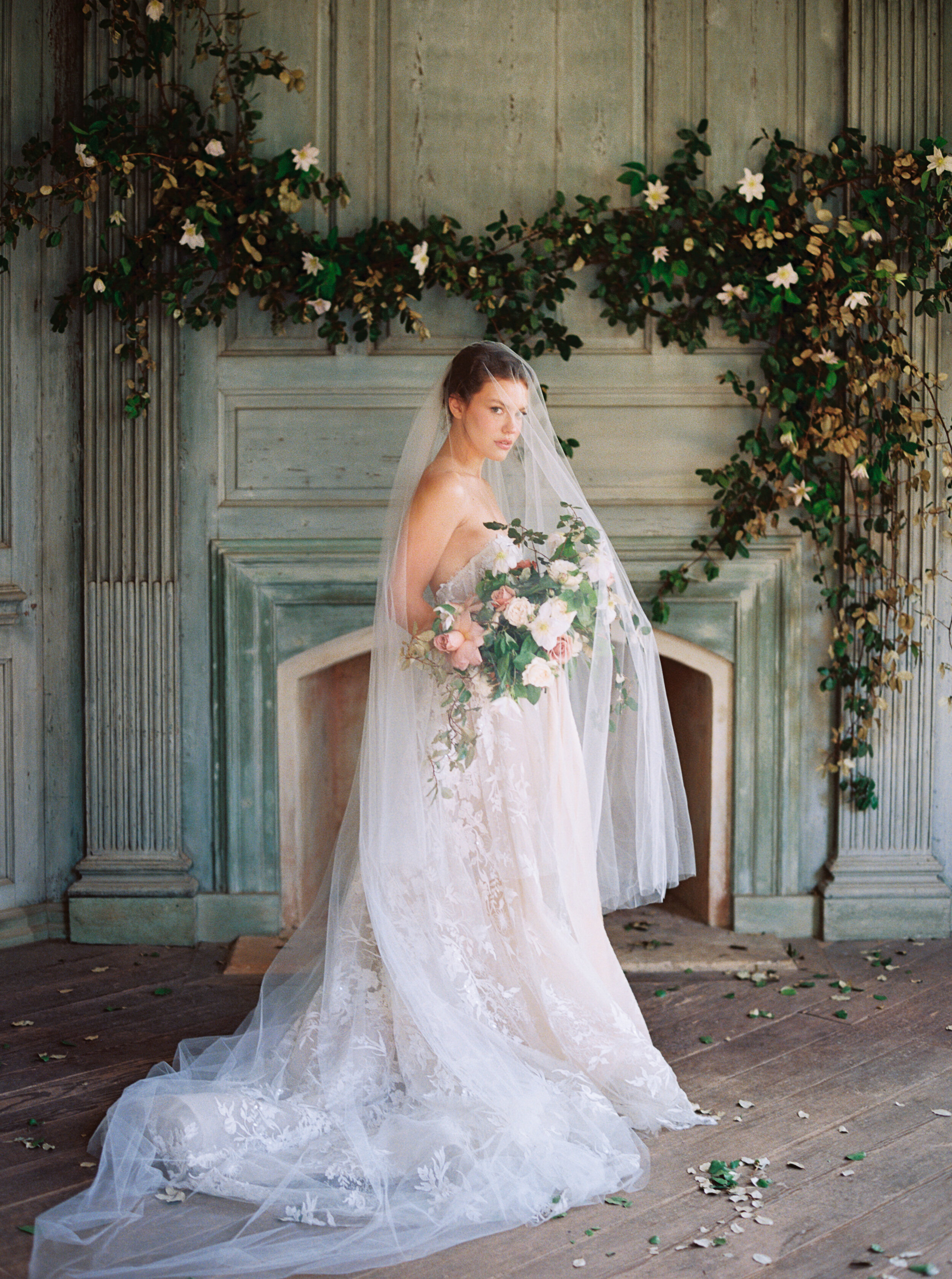 Salubria Manor — Alexia's Bridal Boutique