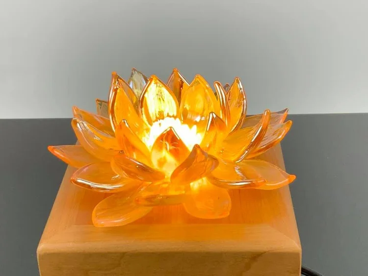 KELLY HOWARD — DragonFire Gallery