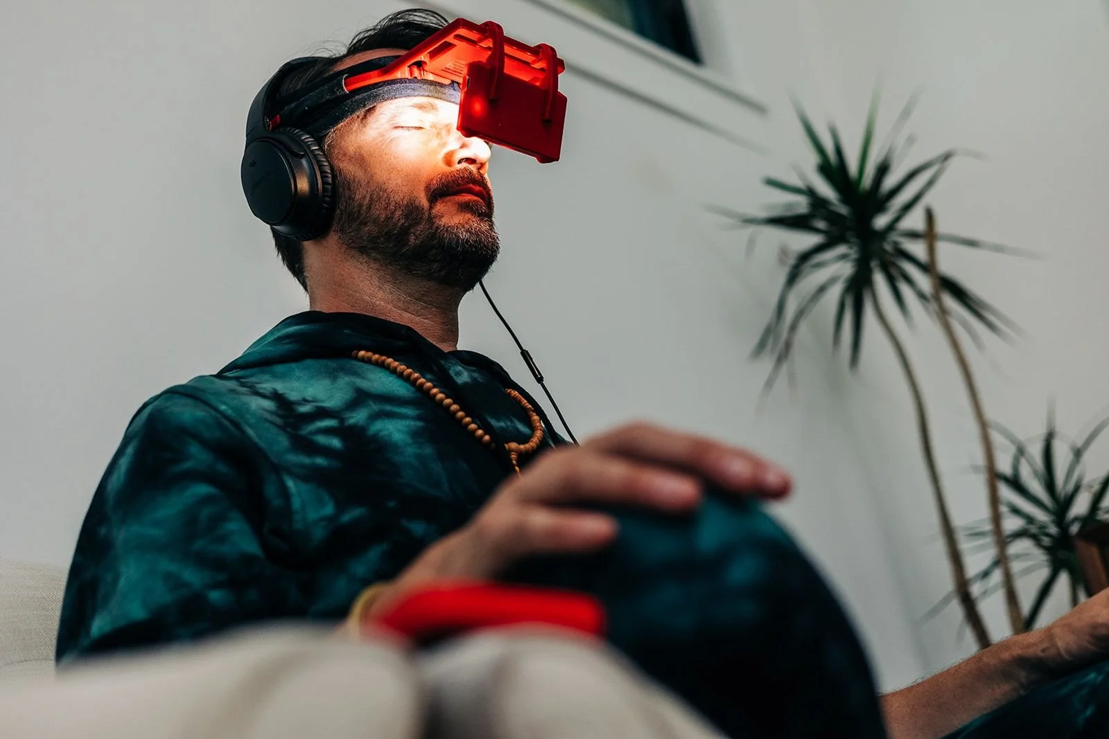 Neuroplasticity Device | NeuroVizr — LUKE STOREY