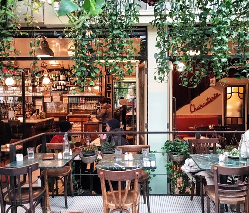 Locals Only: 6 Reasons Why Locals Are the Best Travel Guides — The City ...